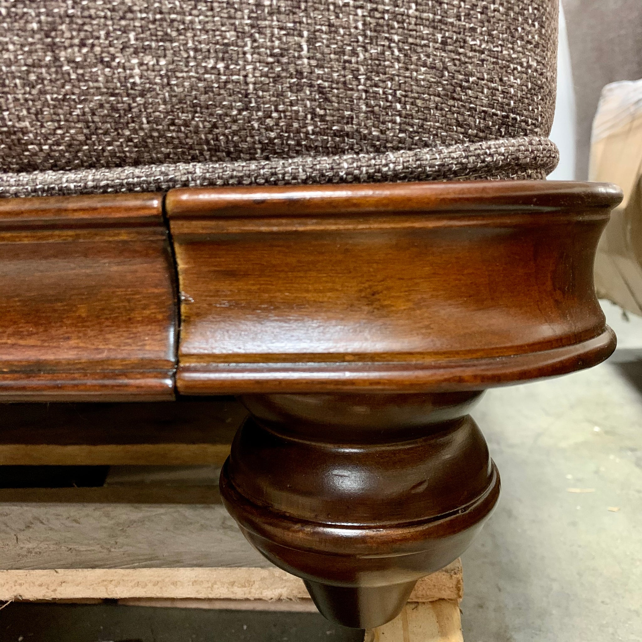 Hovis club chair store